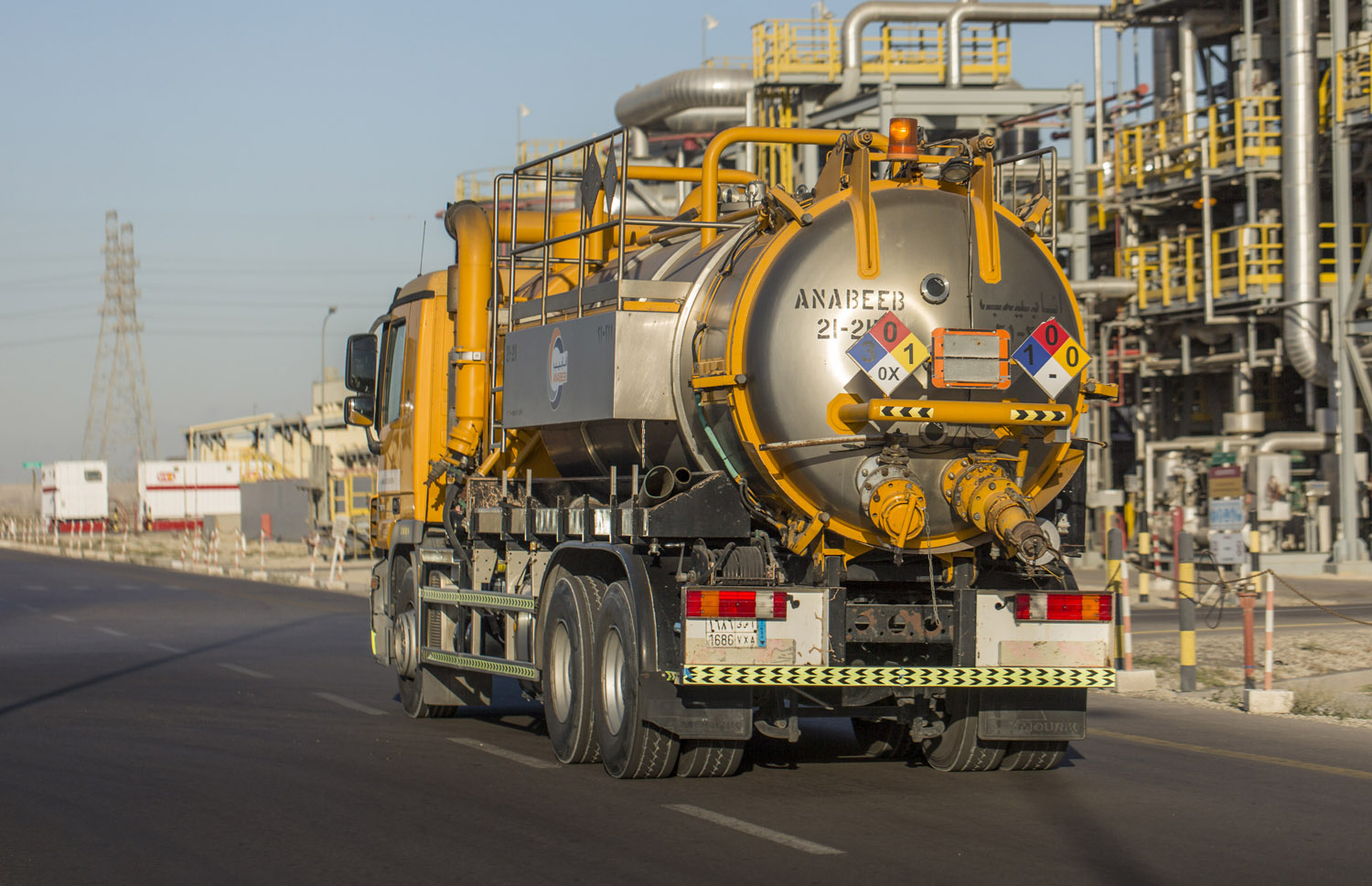 Anabeeb | Services | Industrial Vacuuming | Industrial Services Saudi ...